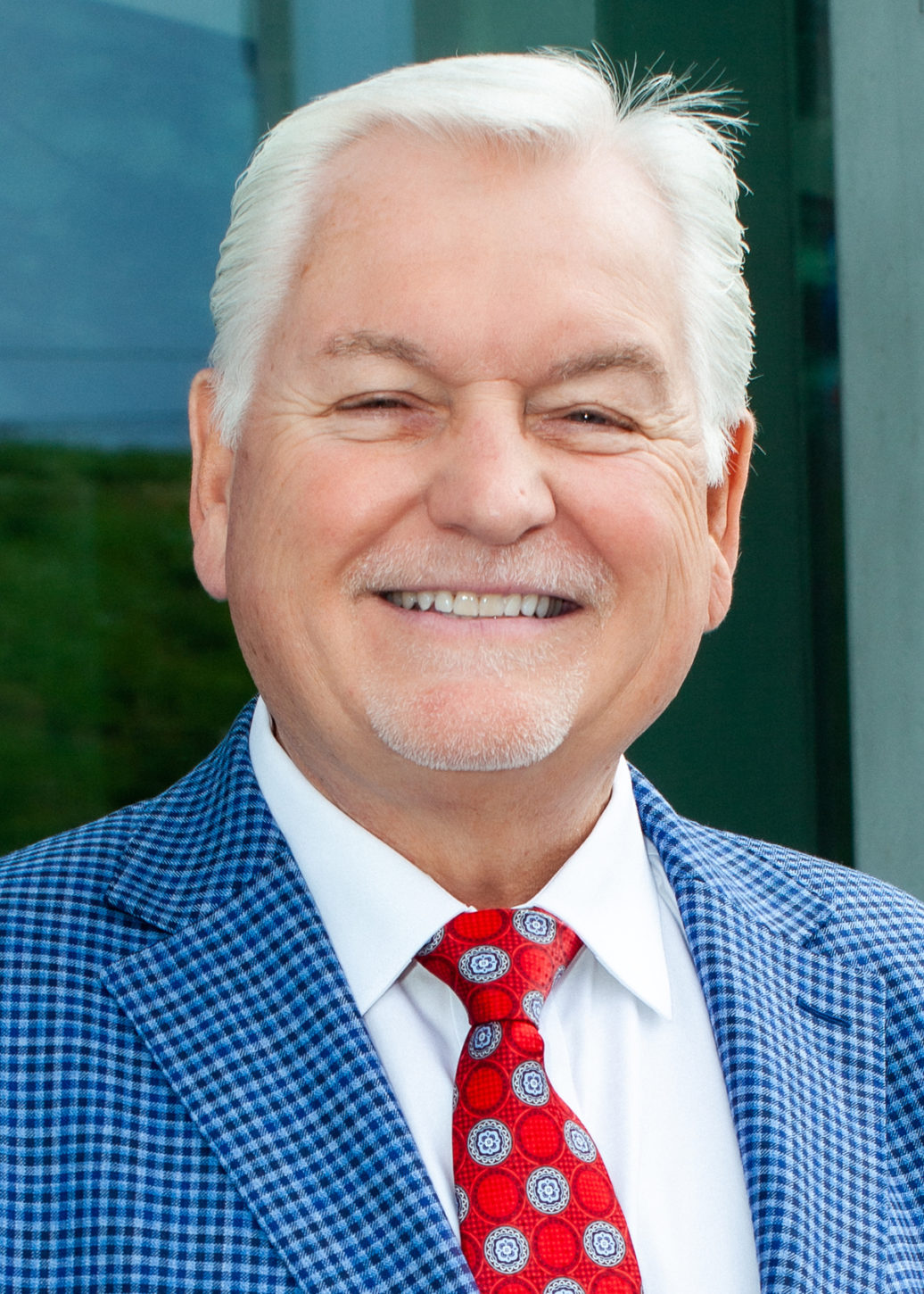 Steve Gilliland (Eden Resort) - The High Center